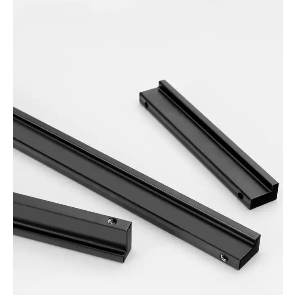 Ultra-thin surface-mounted track | Meerkat Home